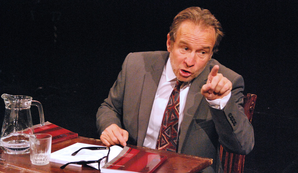 El Profe. Cuando la educación es lo único que nos queda - Alfa y Omega