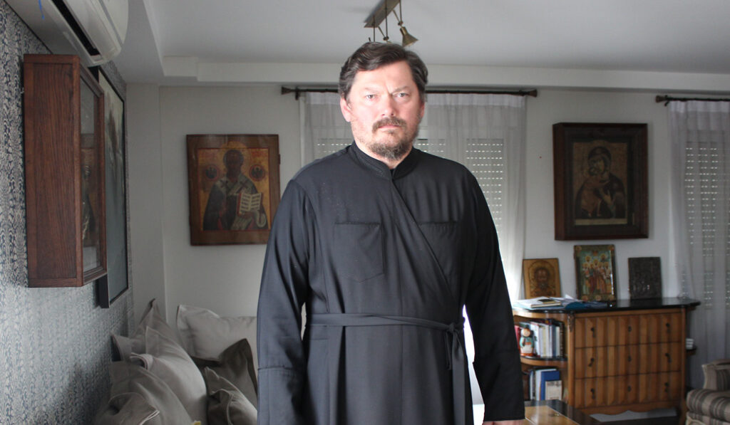 Néstor Sirotenko: «No creo que el patriarca Cirilo pueda actuar de otra ...