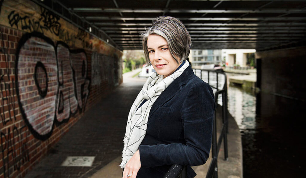 Carrie Gibson: «Hay cambios profundos entre los hispanos con respecto a ...