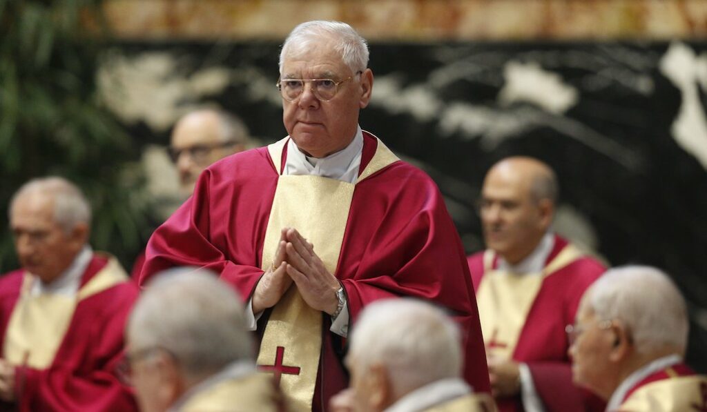 El cardenal Müller afirma que el Papa está rodeado por «un círculo ...