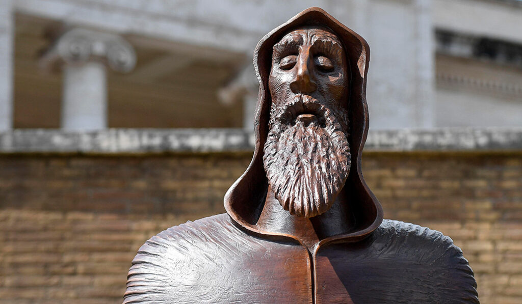 27 de febrero: san Gregorio de Narek, el monje que curaba con sus ...