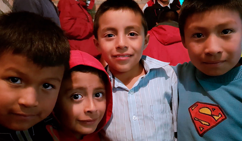 «En Colombia los niños todavía juegan a ser guerrilleros» - Alfa y Omega