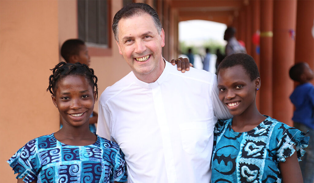 Ángel Fernández Artime: «Los cálculos humanos antes o después saltan ...
