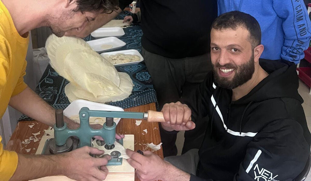 El milagro de fabricar hostias en Gaza - Alfa y Omega