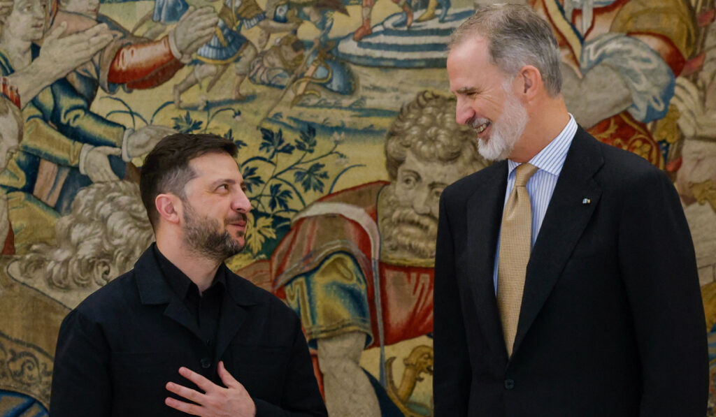 Zelenski entrega a sor Lucía Caram la Orden de la Princesa Olga - Alfa ...