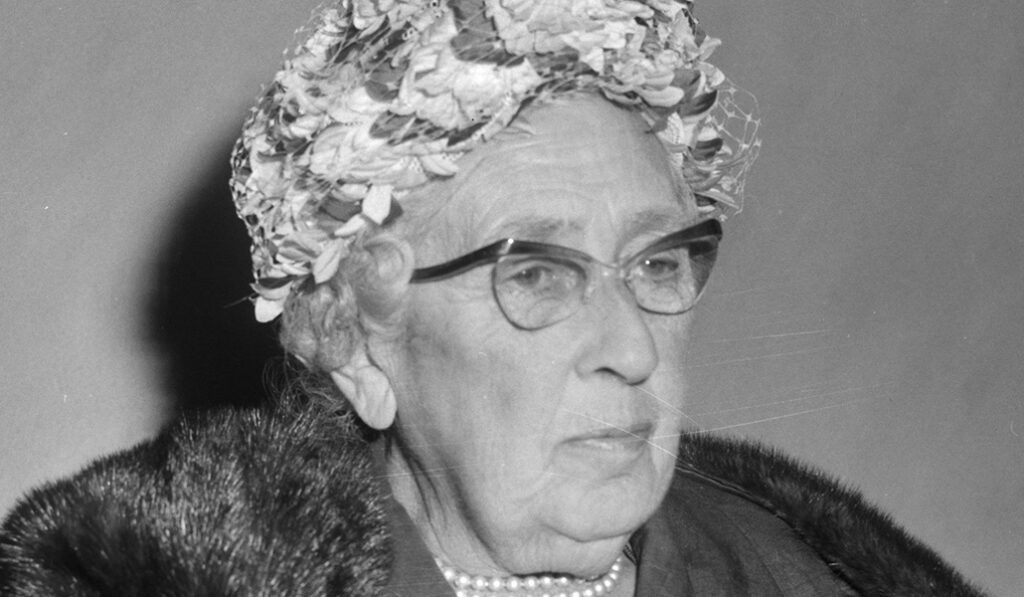 50 años de la muerte de Agatha Christie - Alfa y Omega