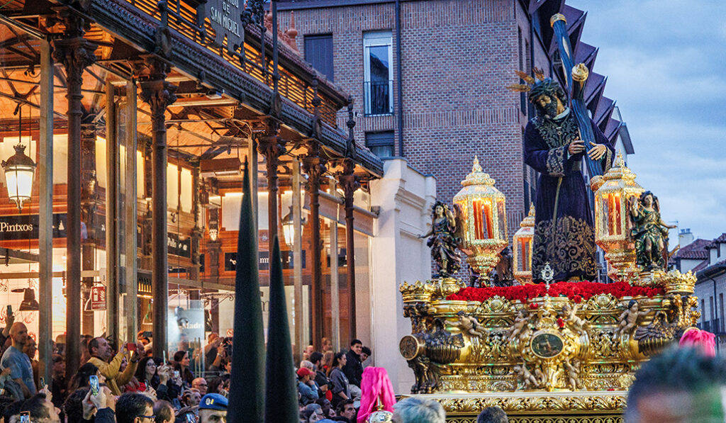 El Gran Poder. Un trocito de la Semana Santa andaluza en nuestro Madrid ...
